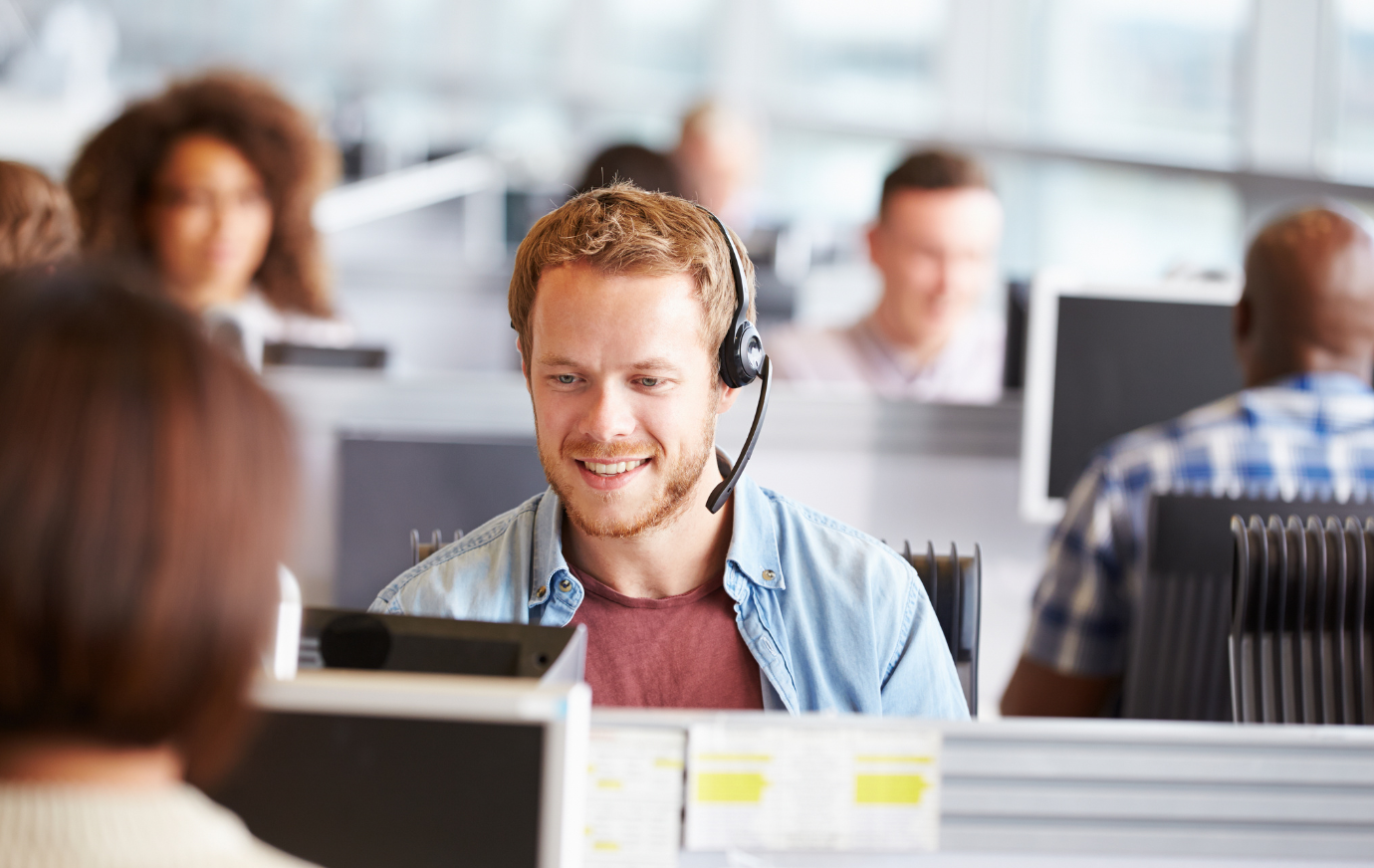 Contact Center Agents - evaluagent